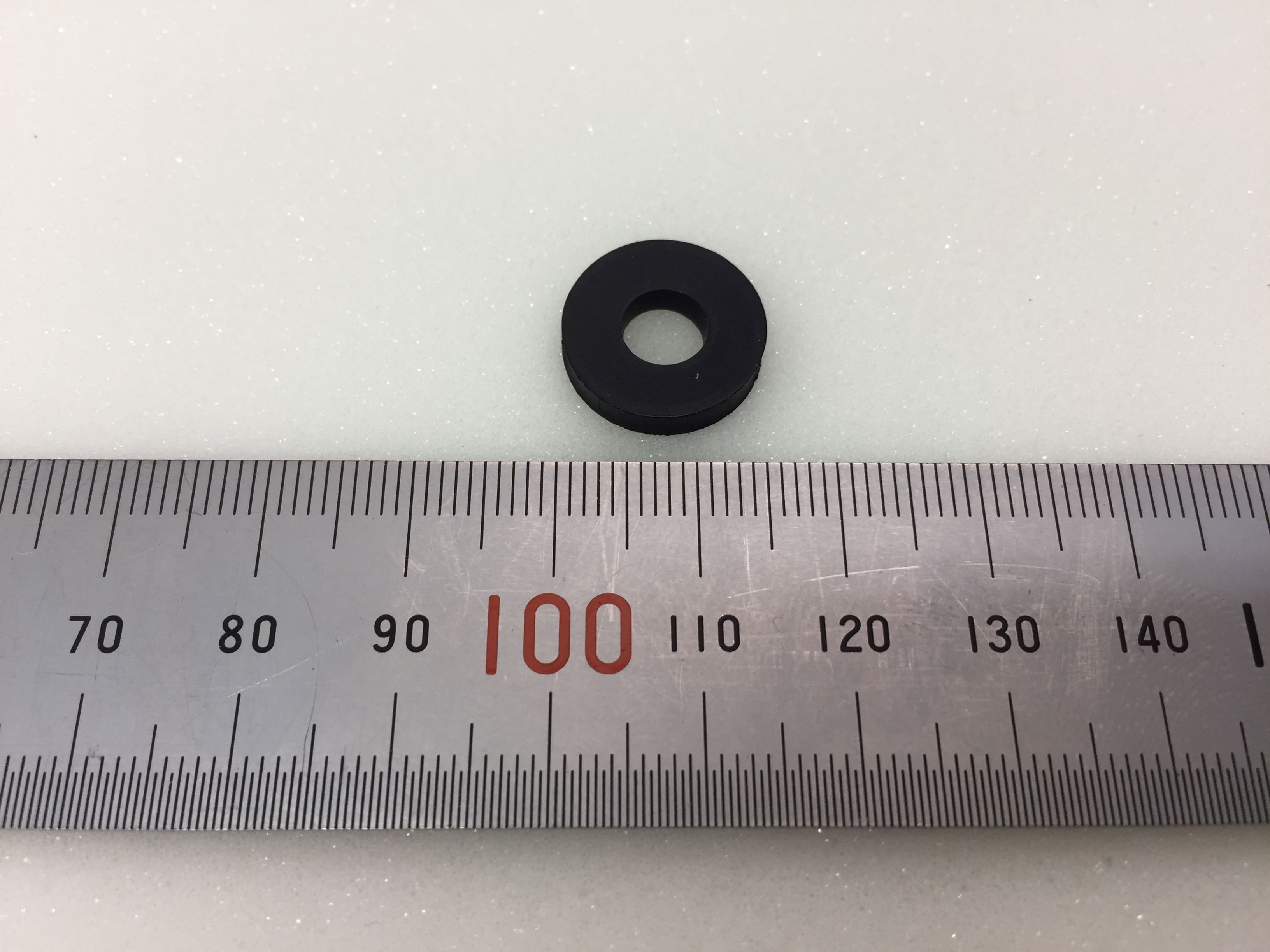 EPT rubber cushion cut-out product フジカ工業 | IPROS GMS