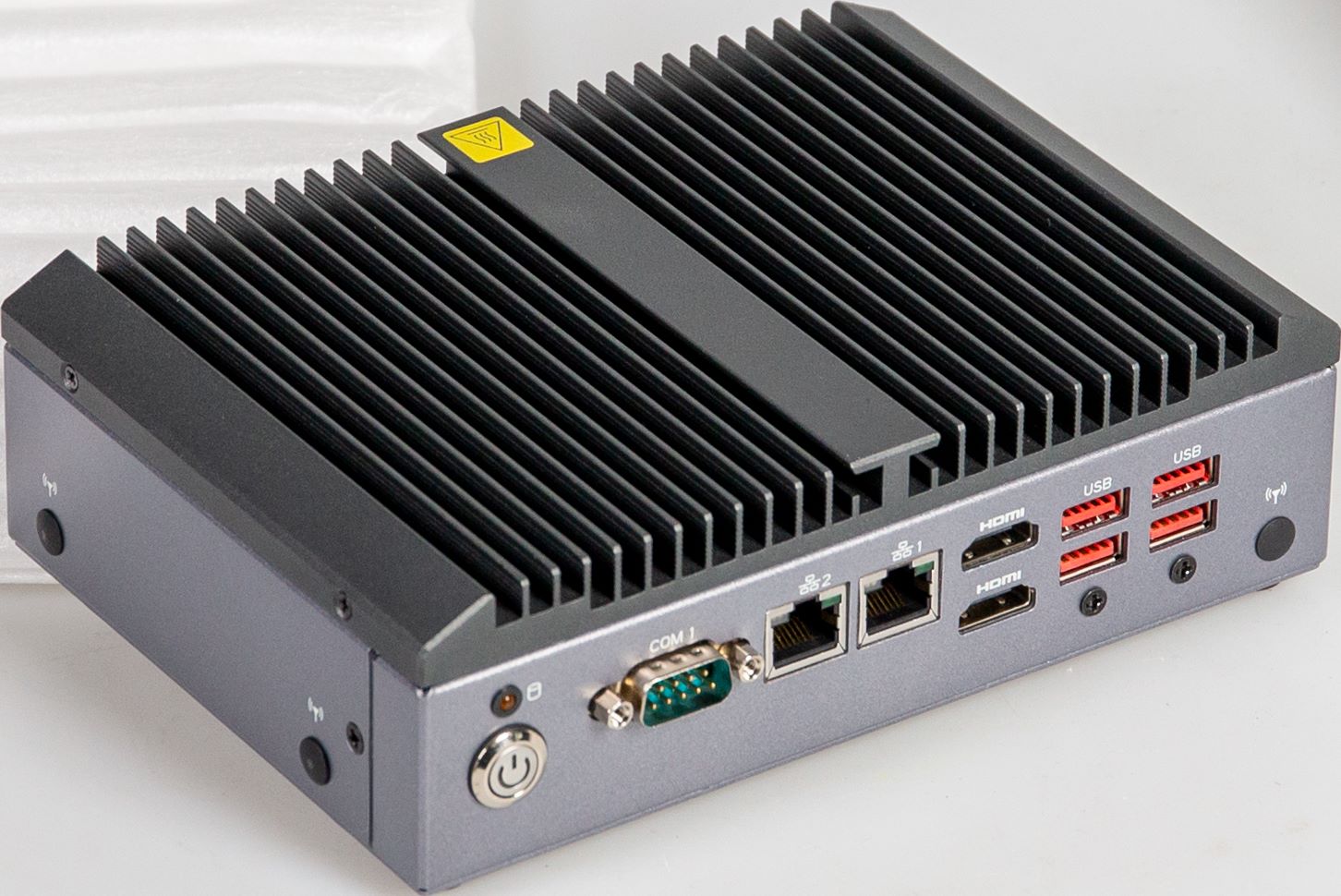 産業用ファンレス小型PC QBiX-Pro-ADLA1215EH | V-net AAEON - Powered by イプロス