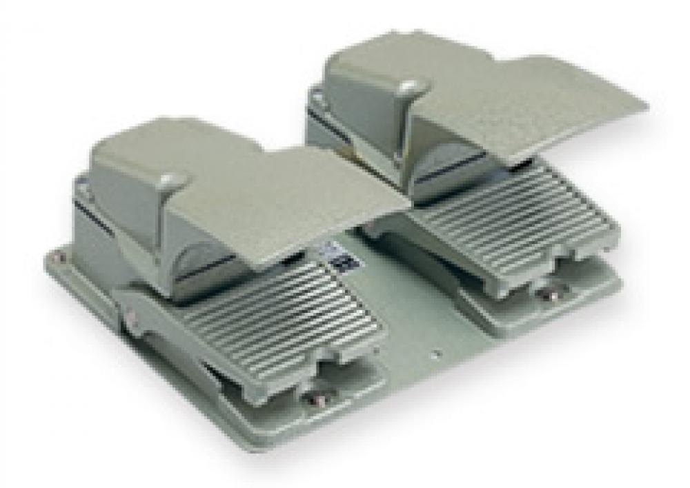 フットスイッチ『OFL-TW-SM2C』 | イプロスものづくり