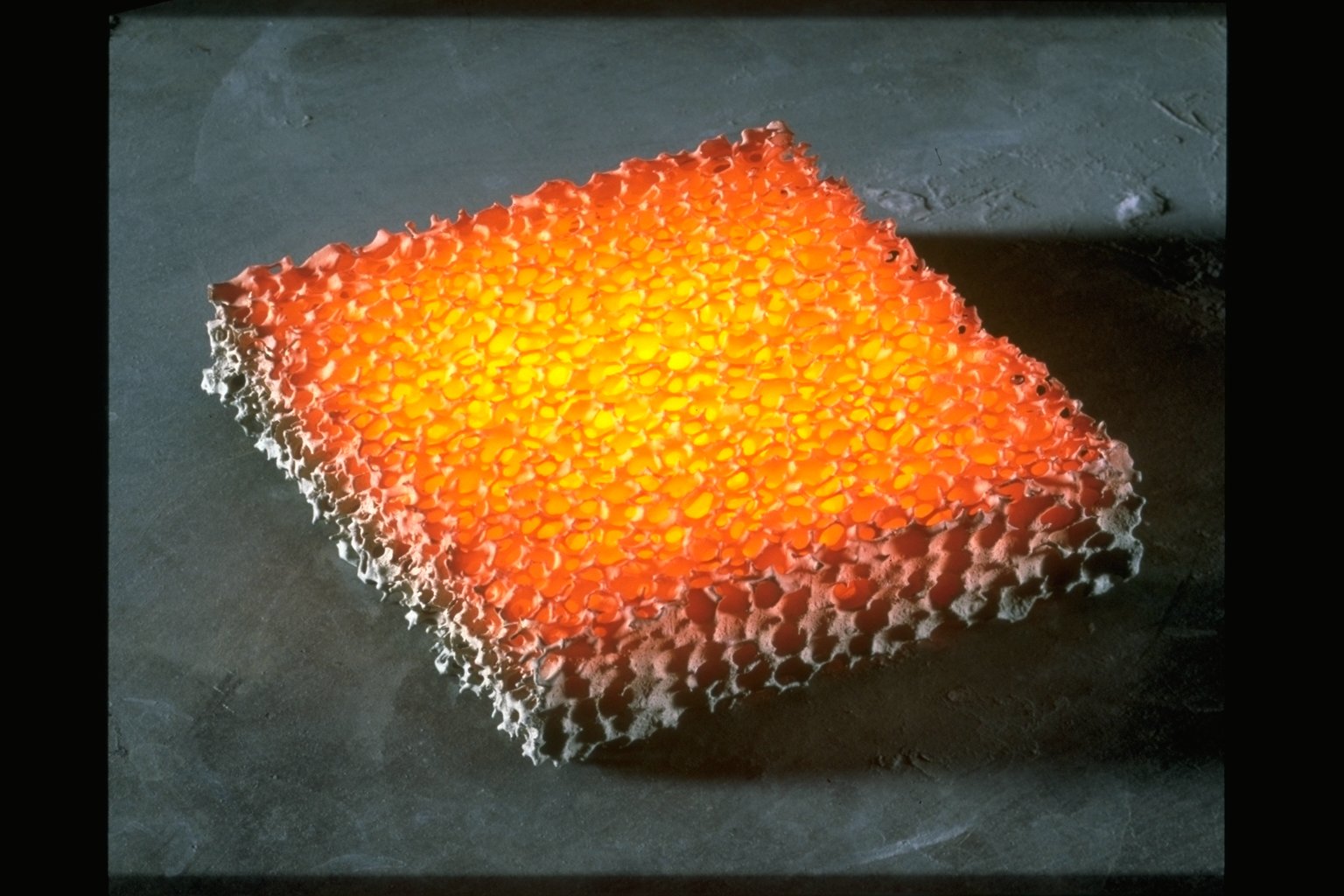 触媒を担持させる母材として セラミックフォームフィルター製品一覧 | フォセコ・ジャパン・リミテッド Foseco Japan Limited ...